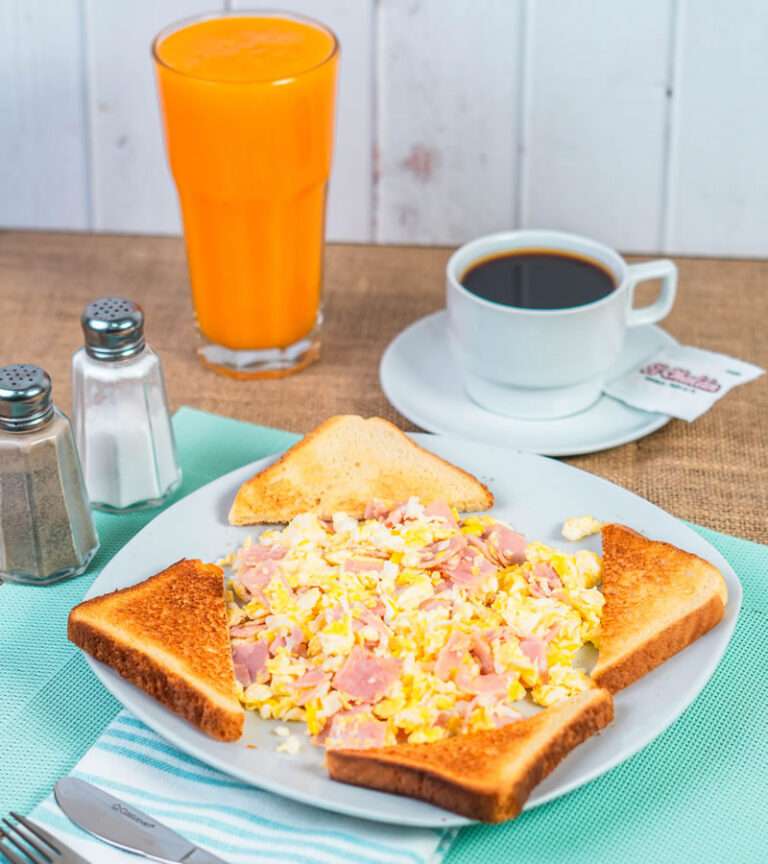Desayuno Americano / American Breakfast – El Chalan